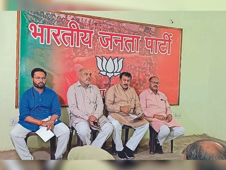 Center honored the farmers of the state by increasing the price of ...