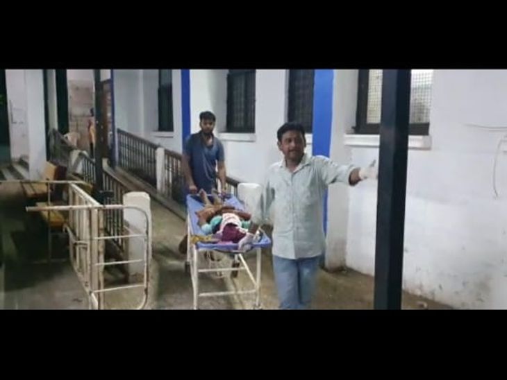 Khetiya Sendhwa State Highway incident near Mendrana, woman could not ...