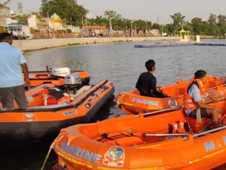 Demonstration of rescue operation by SDERF-Home Guard jawans in Bhind's ...