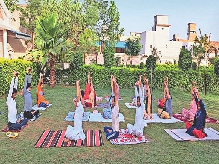 Doctors told- Throat surgery will be done, got healthy by doing yoga ...