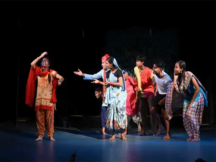Maa Kali's form shown in Odissi dance, the actors of the play said to ...