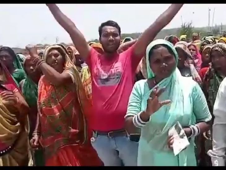 The people of Salaiya village took out a rally; Women warned of fierce ...