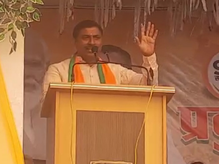 Digvijay Singh is the sample of misgovernance of Congress, if he is sent to campaign, BJP will ...