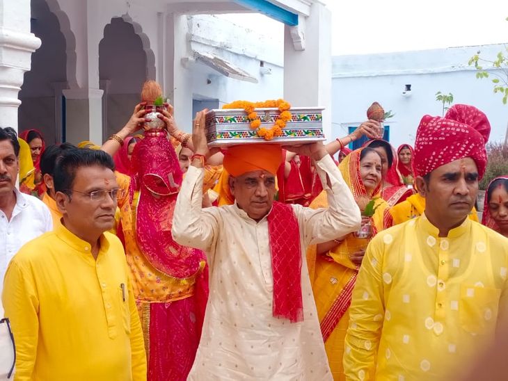 Shrimad Bhagwat Katha started with Kalash Yatra in Ladnun: Saints of ...