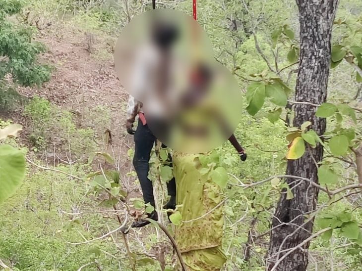 Dead bodies rotten due to being more than 3 days old, police trying to ...