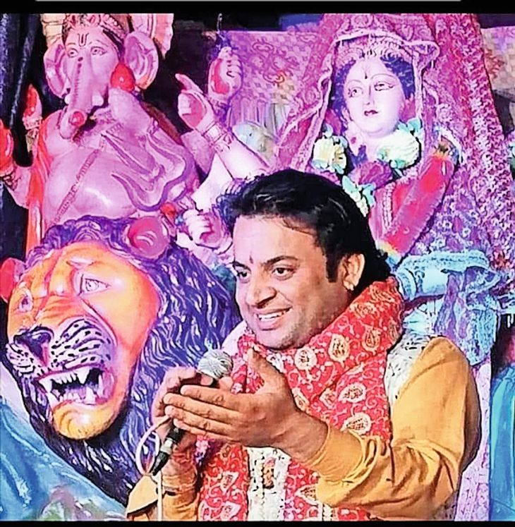 Jhansa's bhajan singer Deepak Pujari died in a road accident | झांसा के ...