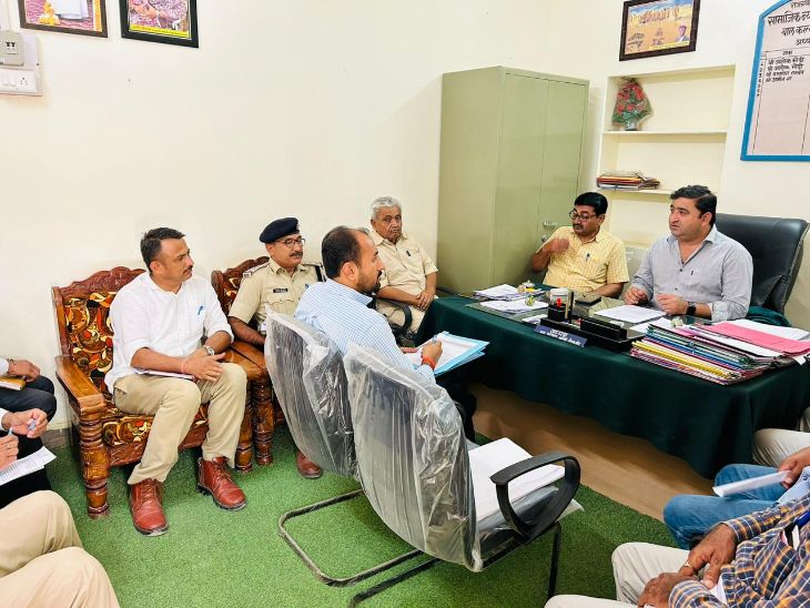 In the meeting of the Child Welfare Committee, it was decided to run a ...