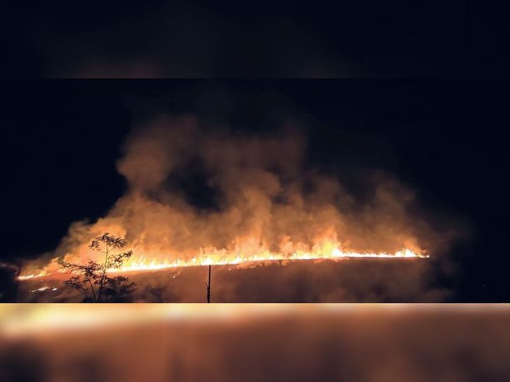 Flames rose 30 feet high, 4 fire engines managed to control it for one ...