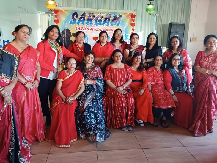 21 women of the city will present solo songs under the direction of ...