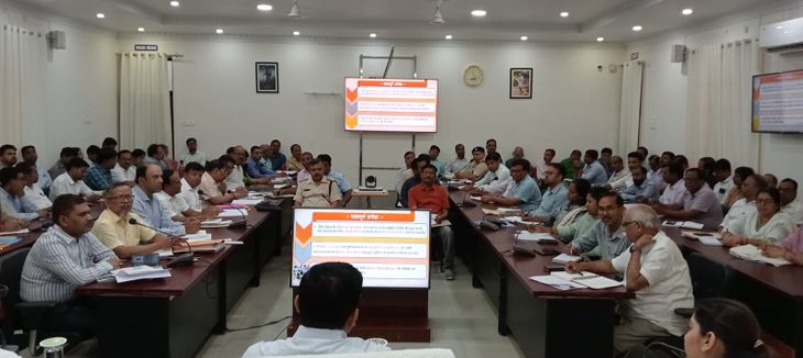 Timely upload the list of 100% beneficiaries on Aapda Sampurti Portal