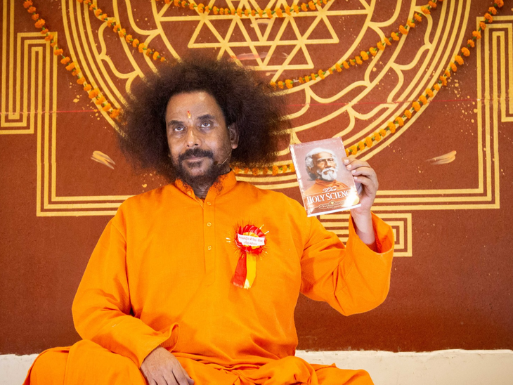 Uttar Pradesh Yogi Satyam Threatened To Shoot In Prayagraj | Prayagraj ...