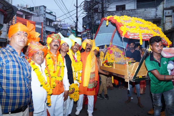 Mang Samaj took out a moving ceremony of Marimata to wish for good ...
