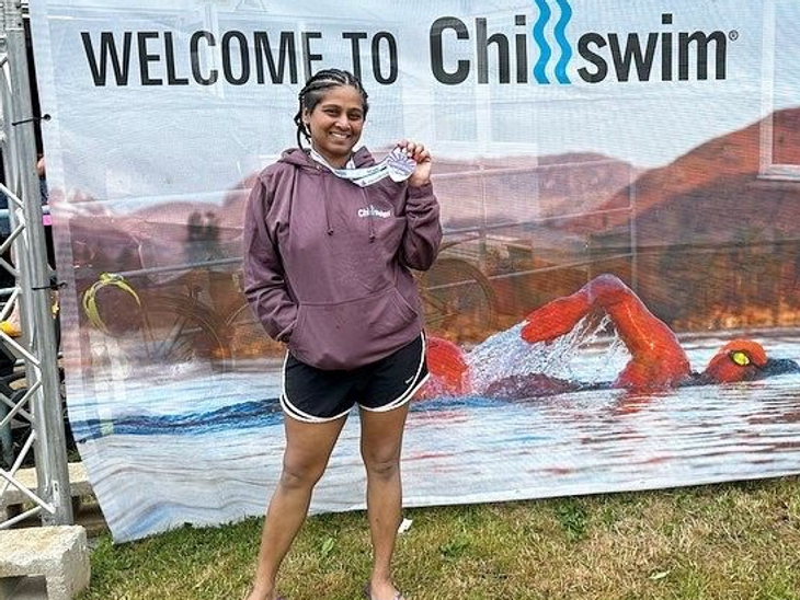 Udaipur open water swimmer Jharna Kumawat, Swimmed end to end in three ...