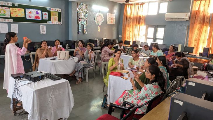 351 teachers of Kaithal, Karnal and Kurukshetra learned new technology ...