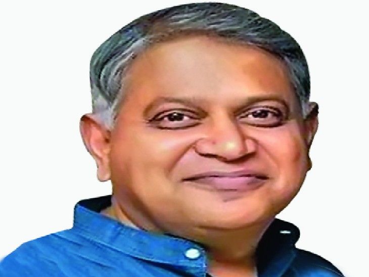 N. Raghuraman's column - Selling your product by habit of selling other ...