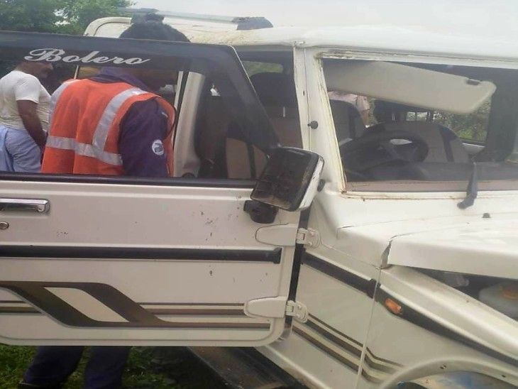 High speed car climbed on the waving divider and collided with the ...