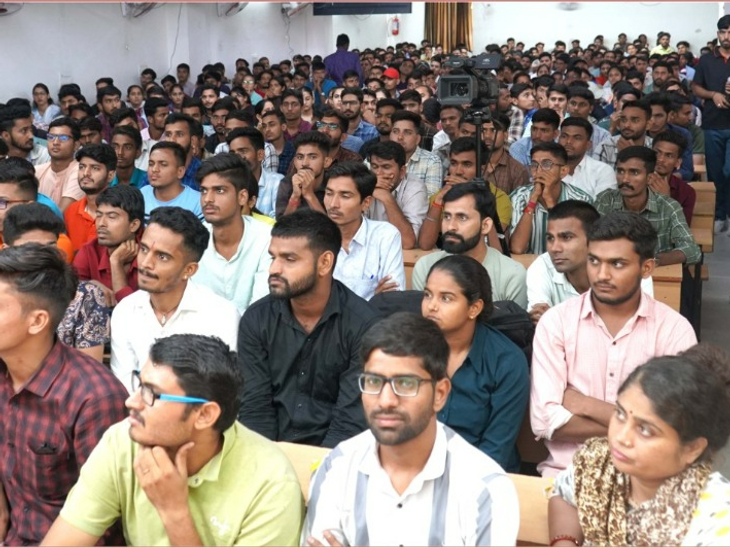 RPSC topper said - read a lot when you feel like studying | परीक्षा में ...