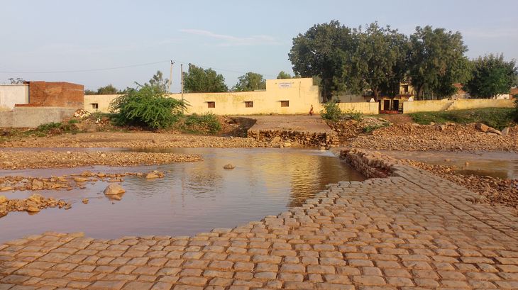 Anicut was broken in the name of making a culvert, the path of passers ...