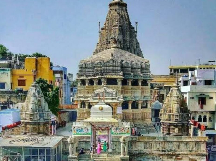 Devasthan Department removed all posters and banners from the temple ...