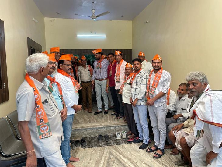 BJP celebrated the birth anniversary of Dr. Shyamaprasad Mukherjee ...