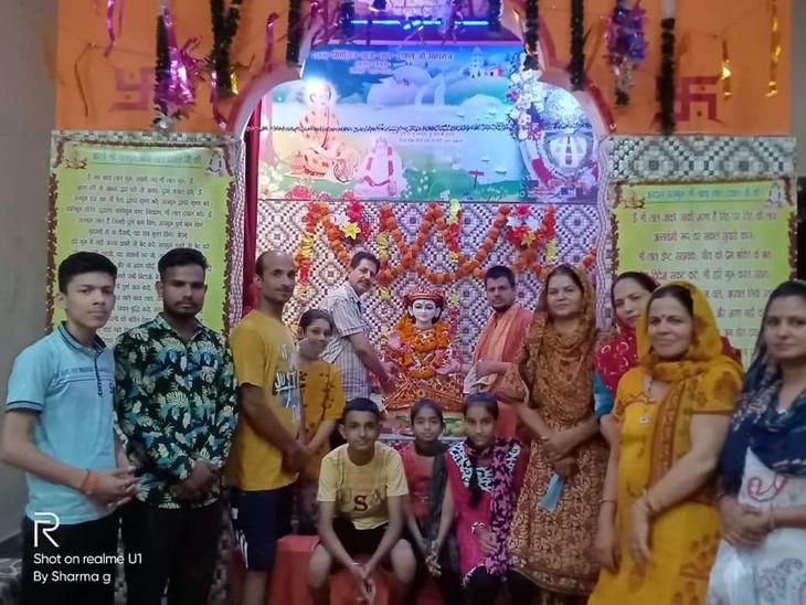 Guru Purnima Festival ends at Shri Bawa Lal Dayal Temple in Gosaipur ...