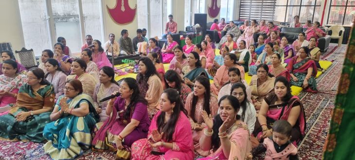 Decorated tableaux of Banshivat and Gocharan, hymns and Radha-Krishna ...
