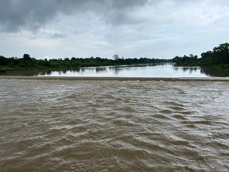 Parvati river in spate for the first time in the season, 2 inches of ...