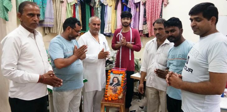 Elias Howe was the inventor who gave the world the first sewing machine ...