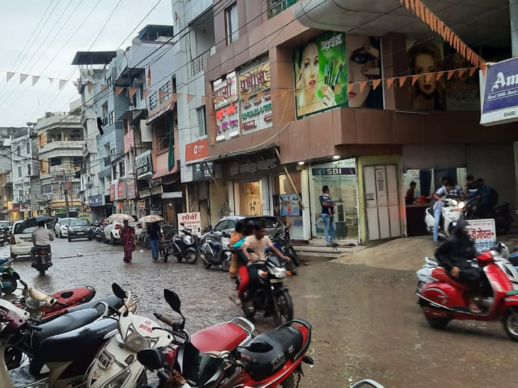 Water released from Sarni's Satpura Dam, 3 feet of water increased in ...
