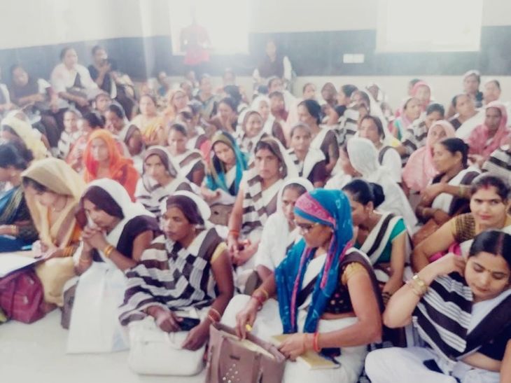 One day training to Asha workers, said- make every person consume ...