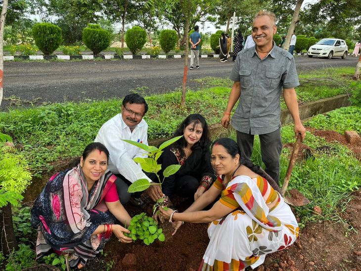 Terrace Garden Group Guna planted saplings in the Spice Park premises ...