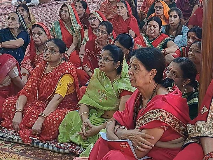 Balayogi Vishnu Arora said - The vision of knowledge is obtained from ...