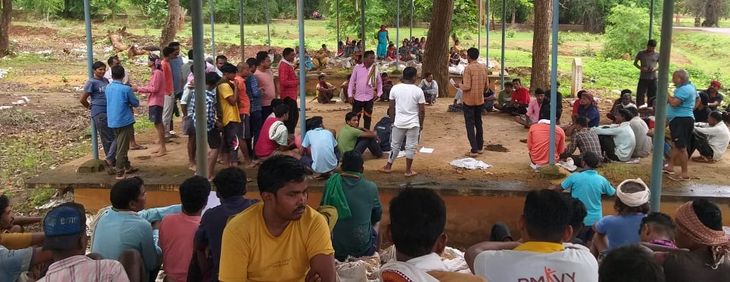Demand to include Tadoki in lap village | ताड़ोकी को गोद ग्राम में ...