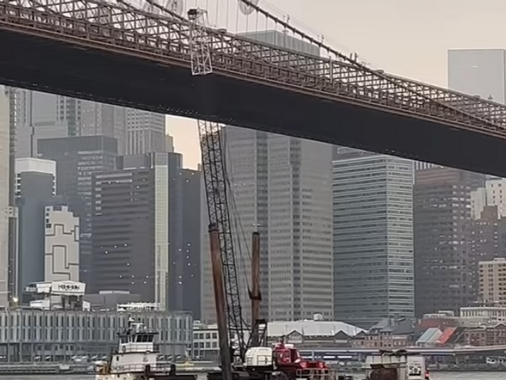 New York Brooklyn Bridge Accident Video; Crane Damaged Steel Beam