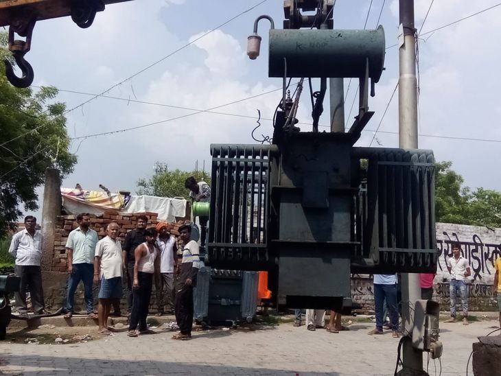 Electricity disrupted for 10 hours due to blowing of transformer ...