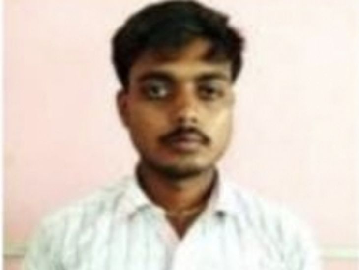 Subhash Mandal used to get consignment of fake currency from Pakistan ...