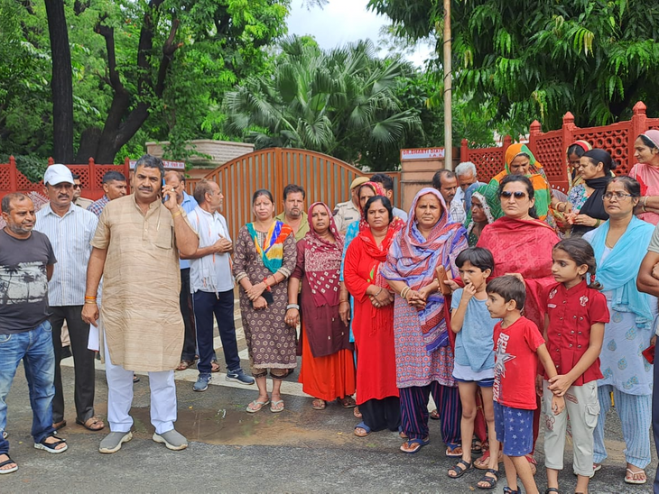 Memorandum to collector to remove encroachment of Bandi river ...