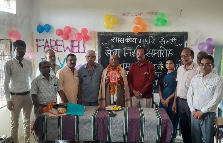 Teacher never retires from his responsibility: Tandon | शिक्षक अपने ...