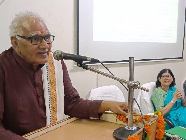 'Hindi love of Rajarshi Tandon is immense': Vice Chancellor said- Open ...