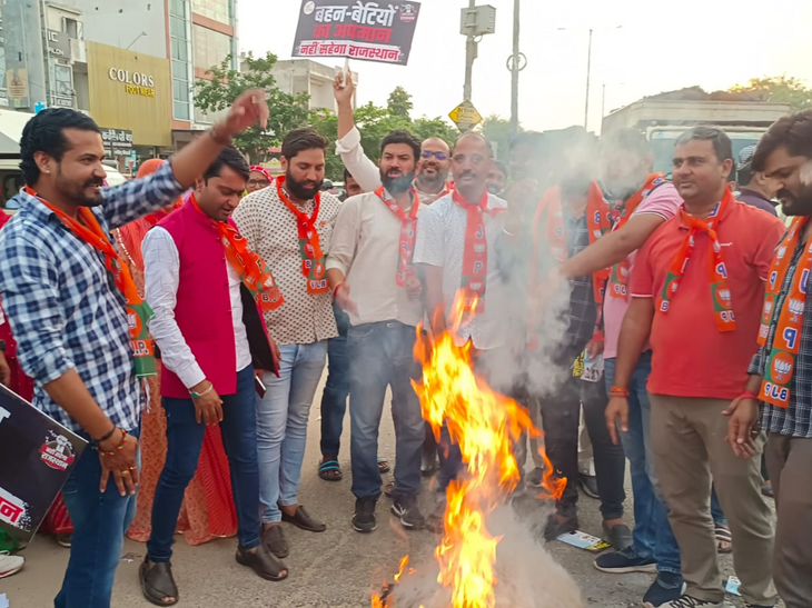 BJP imposed on Kalwad Road in Jaipur | जयपुर में बीजेपी कार्यकर्ताओं ने ...