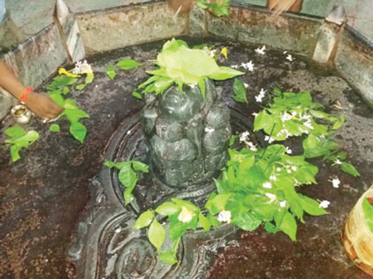 Ulta Mahadev: The temple was established in 750 AD by the king of ...