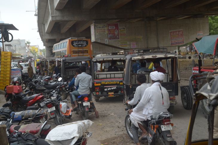 The need for traffic signals and barriers at Sindhari Crossroads, the ...