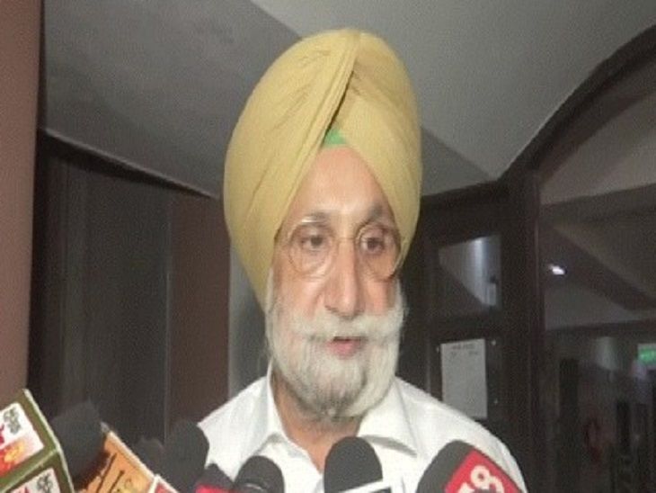 Jakhar bites off the very hand that supported him and his family for ...