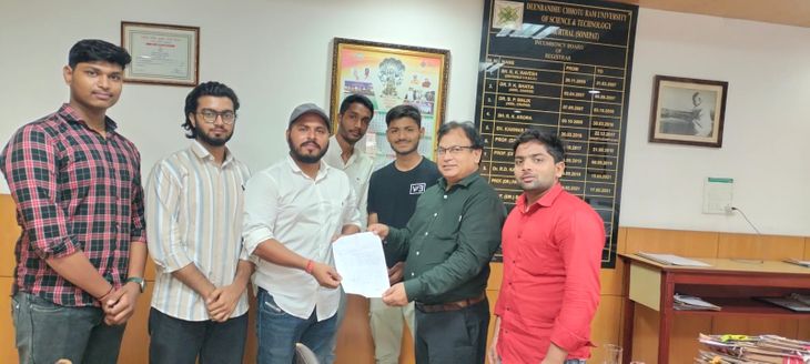 INSO submitted memorandum to increase seats in the university