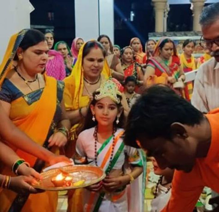 VHP and Bajrang Dal performed Bharat Mata Aarti on Akhand Bharat ...