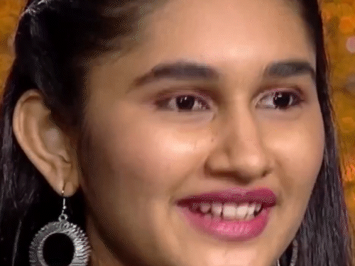 Amitabh Bachchan Dark Circle; KBC Contestant Dhimahi Trivedi On Big B ...