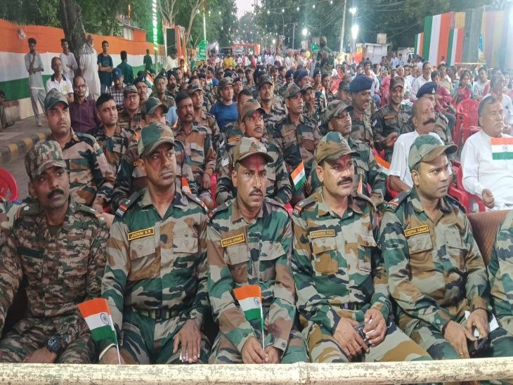 military honors in front of the martyr's memorial