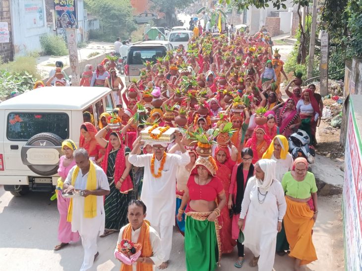 Kalash Yatra taken out in the town, organized on the 21st death ...
