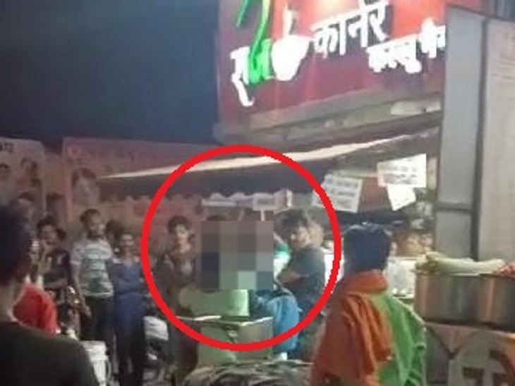 Narmadapuram (MP) Females Fight VIDEO Goes Viral | Itarsi Railway Station | महिलाओं में मारपीट ...