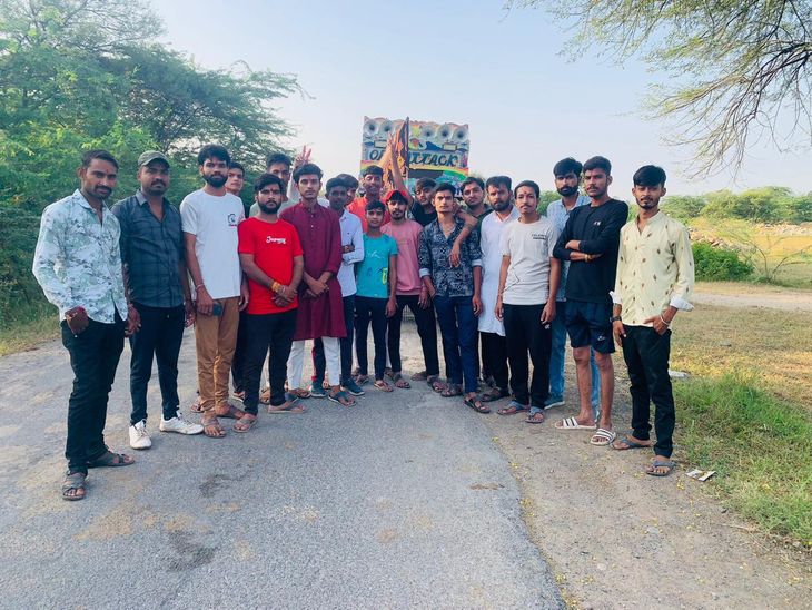 The youth of Bohera took out a march to Sanwaliya ji. | बोहेड़ा के ...